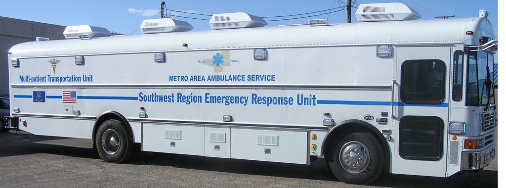 Unmarked white bus : r/whatisthiscar